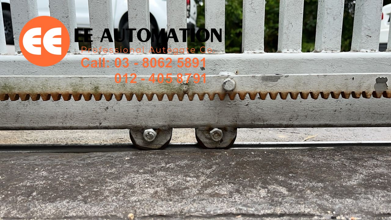 Sliding Auto Gate Roller Replacement Process – EE Automation